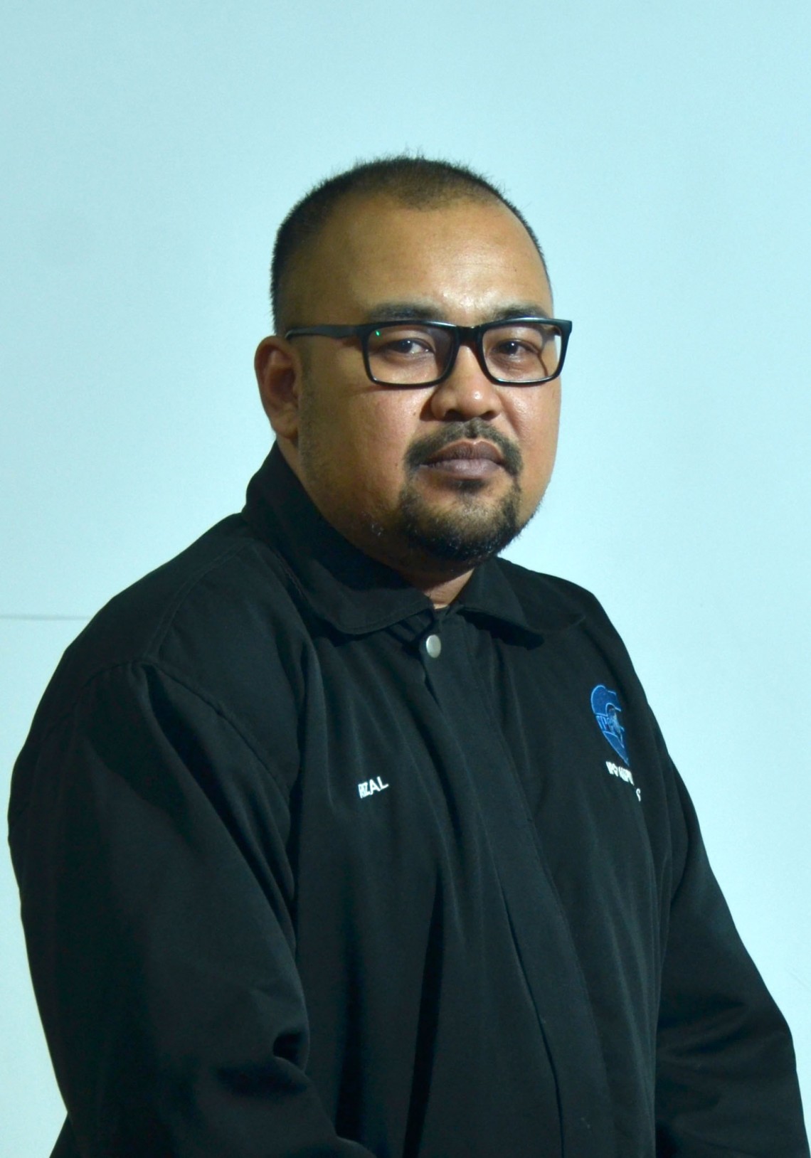 Nama: Mohd Rizal Bin Kamarudin